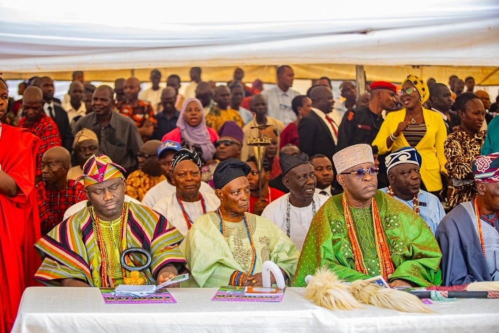 Moment Between the Olubadan of Ibadan, Oba Rashidi Ladoja and the ...
